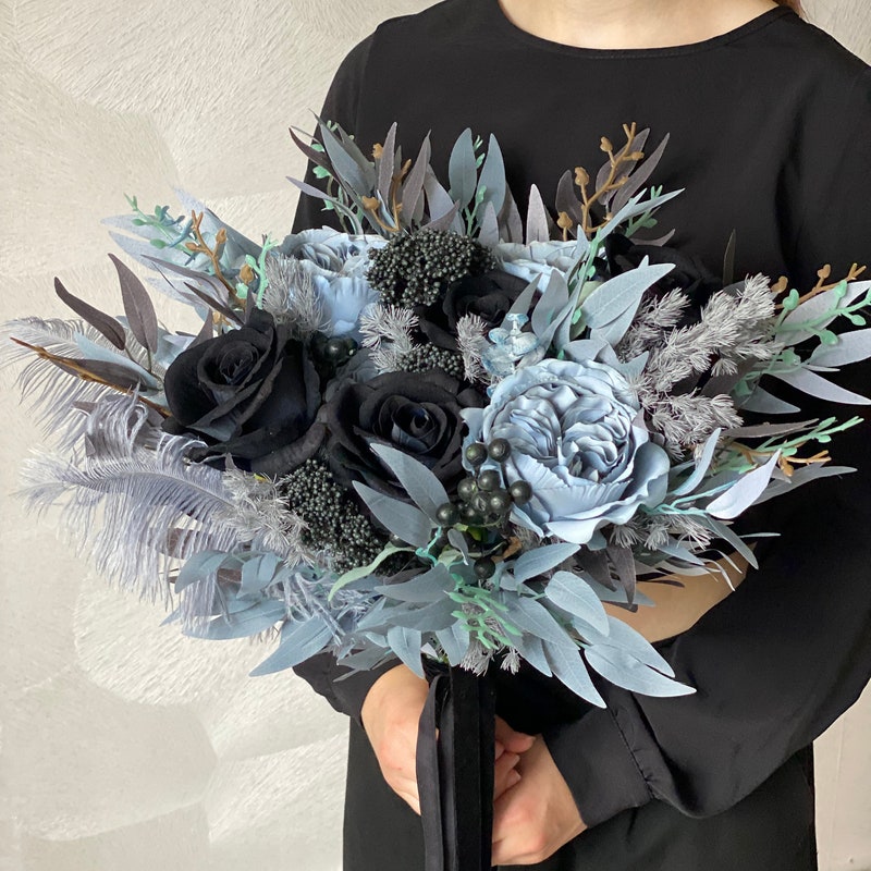 Black Bridal Bouquet - Etsy