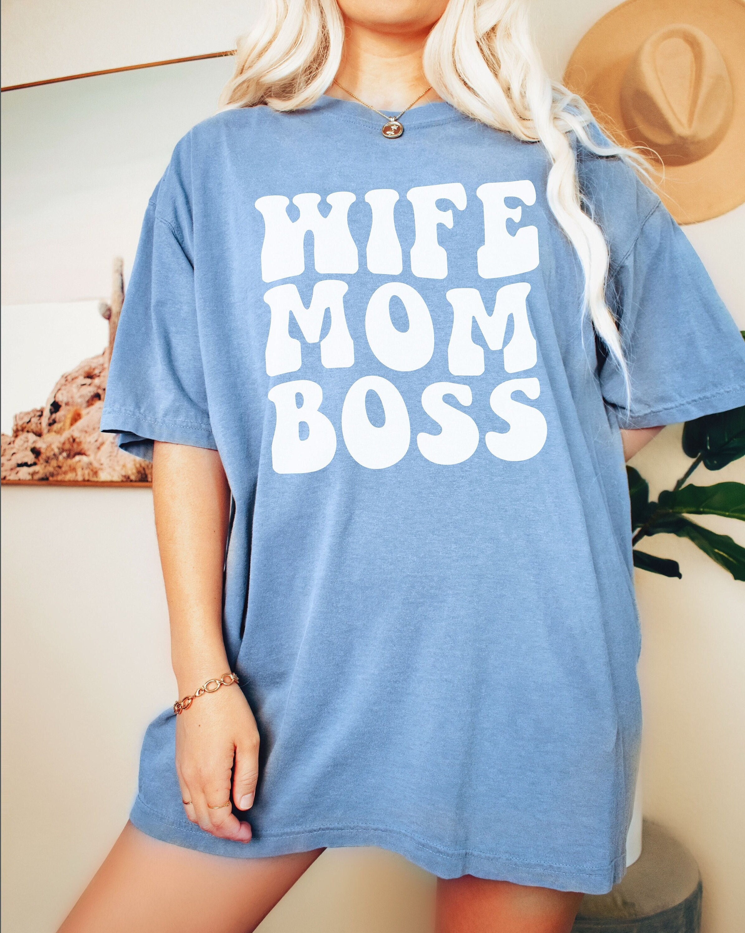 Retro Wife Mom Boss Shirt Comfort Colors Mama Shirt Shirt Etsy