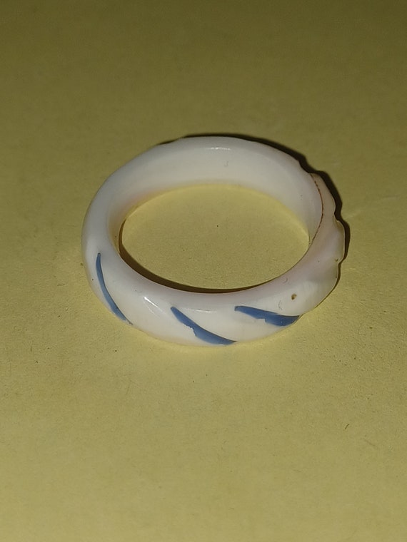 White Bakelite Ring - Gem