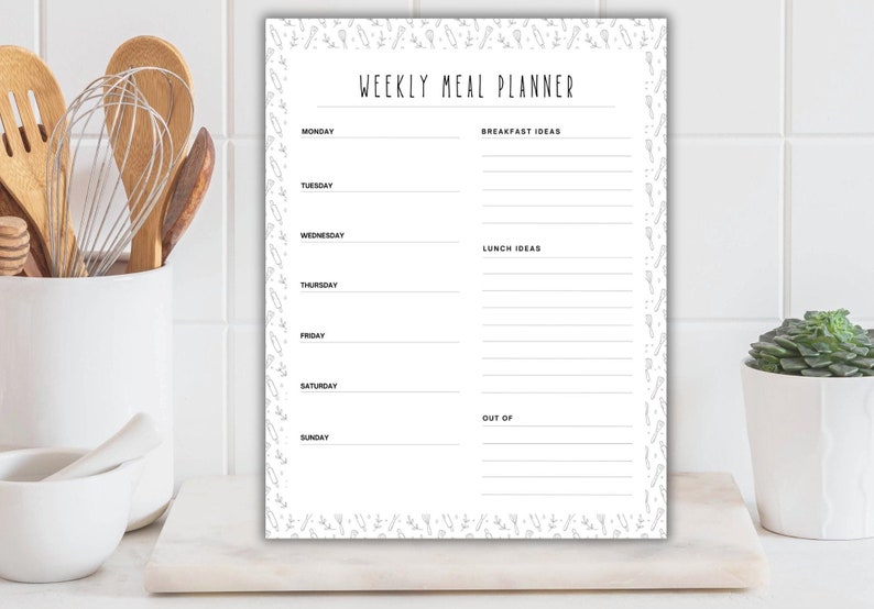 Minimal Family Weekly Meal Planner in TWO Sizes, Home Management ...