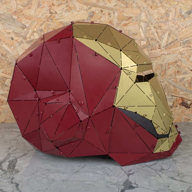 Modern Iron Man Helmet Metal Desktop Sculpture - 3D Iron Man Art Decor ...