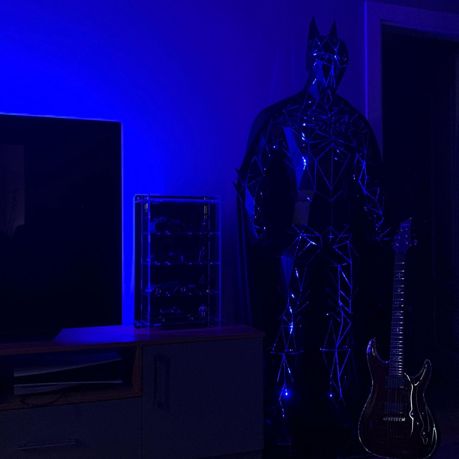 Modern Bat Man Statue Metal Sculpture 3D Bat Man Art Decor, Dark Knight ...