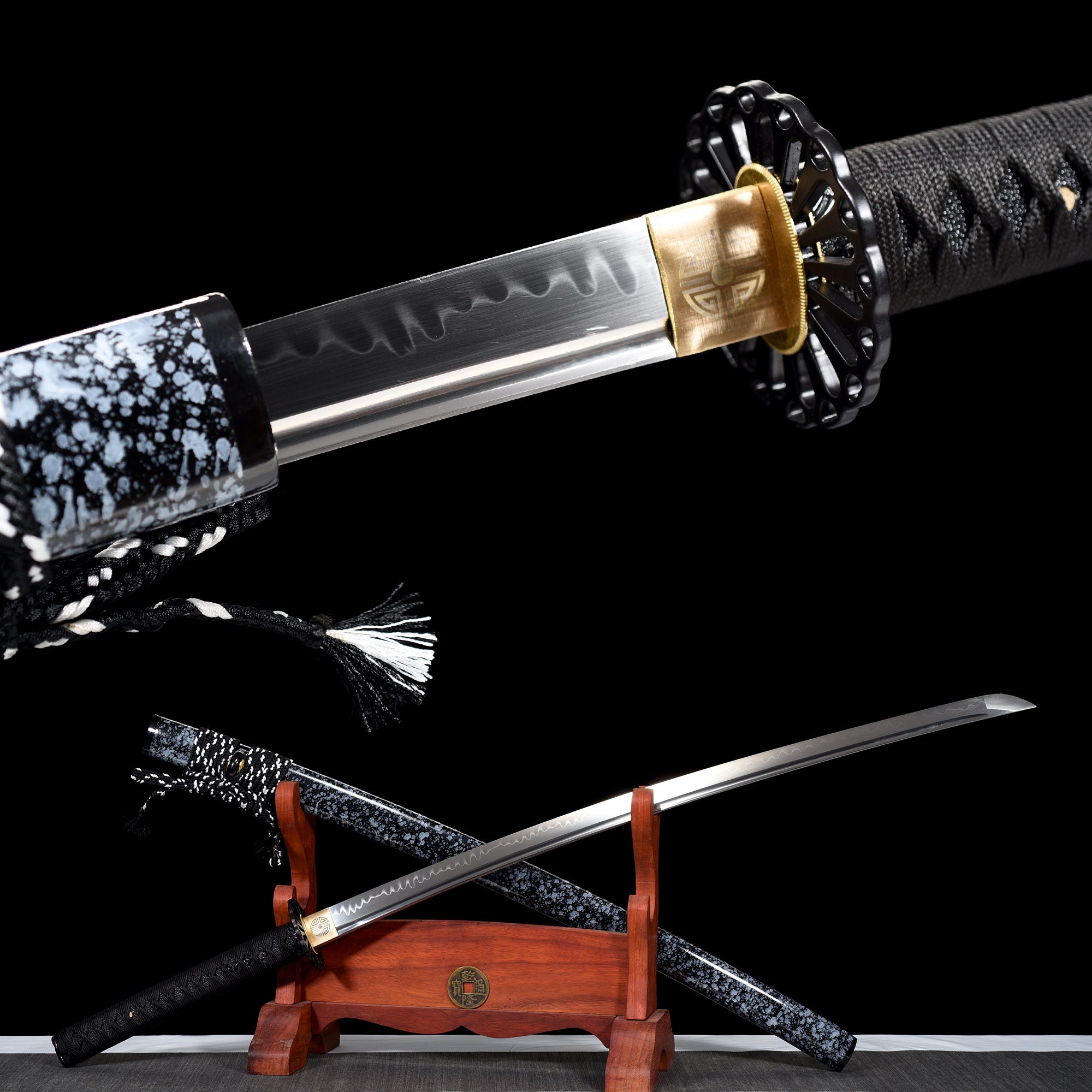 Cold Snow Katana, T10 Clay Tempere Blade With Snowflake Scabbard ...