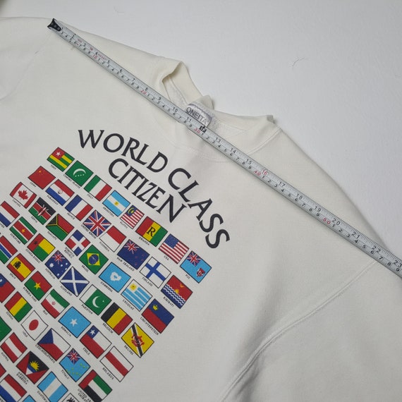 Vintage WORLD CLASS CITIZAN Countries Flag Sweatshirt - Gem