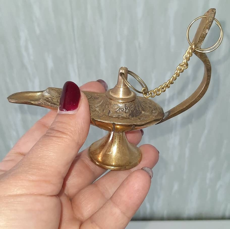 Vintage Aladdin's Magic Lamp. Arab Brass Lamp. Collectible Figurine ...