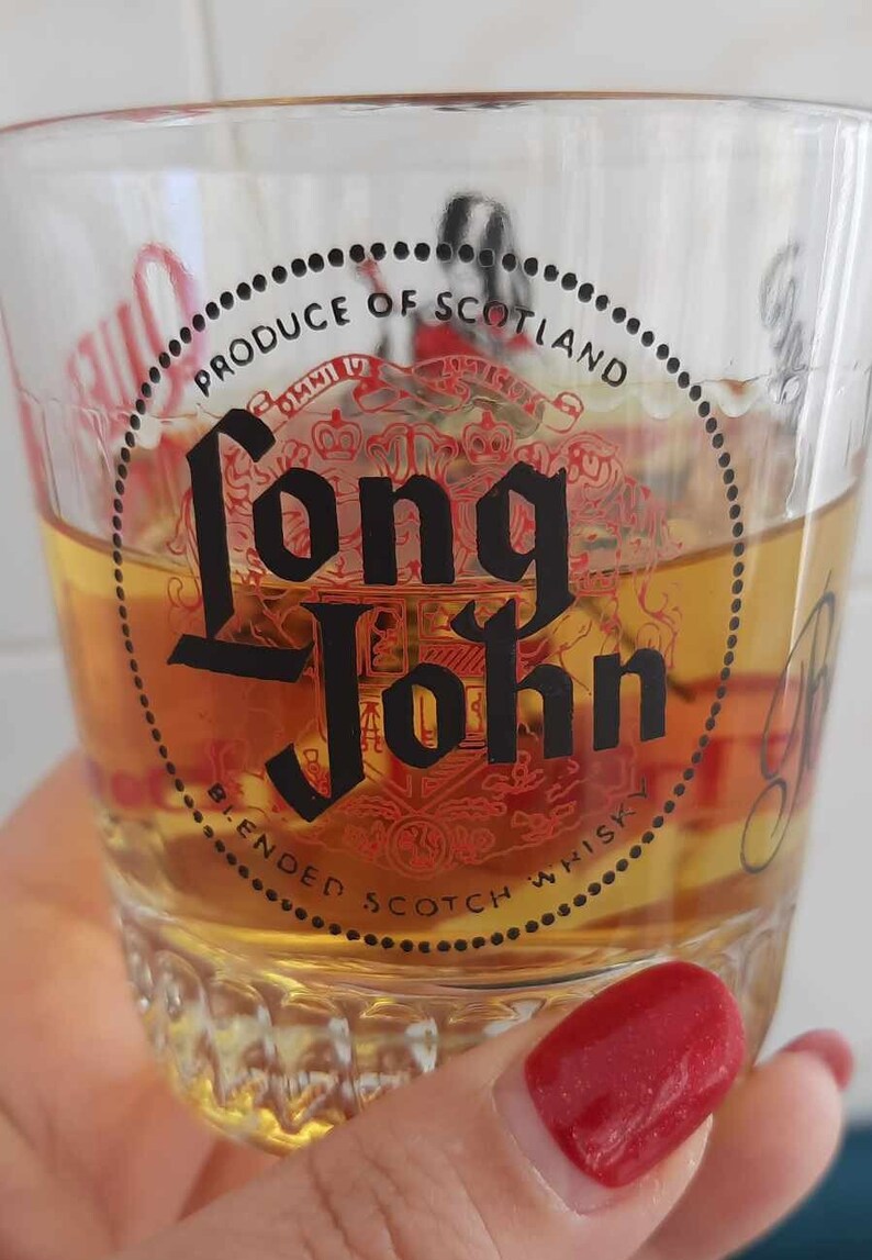 Scotch Whiskey Collectible Glass. Drinking Glass. Vintage Queen Anne ...