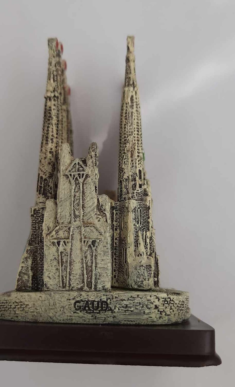 3D Model of Sagrada Familia Cathedral. A Model of Gaudi's Cathedral ...