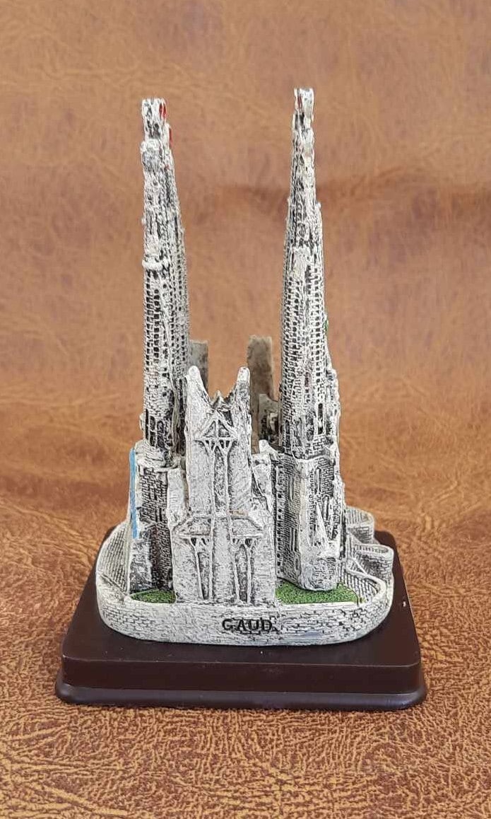 4 3D Model of Sagrada Familia Cathedral. A Model of Gaudi's Cathedral ...