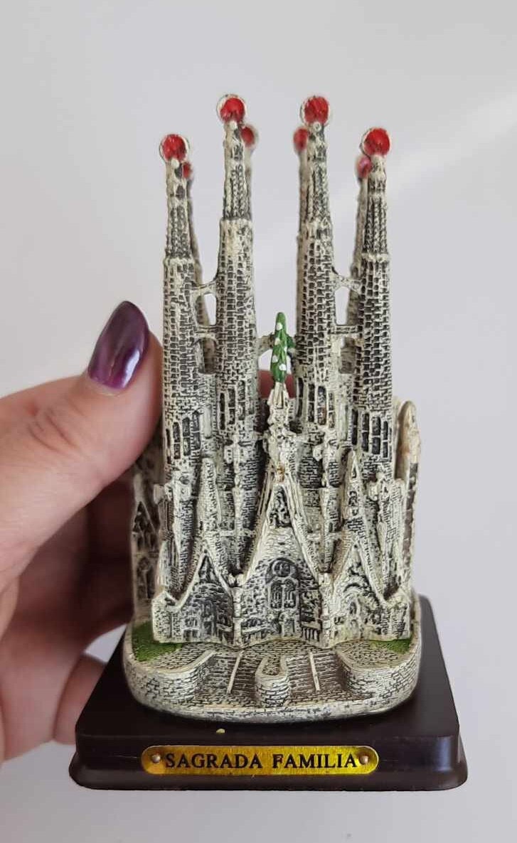 4 3D Model of Sagrada Familia Cathedral. A Model of Gaudi's Cathedral ...