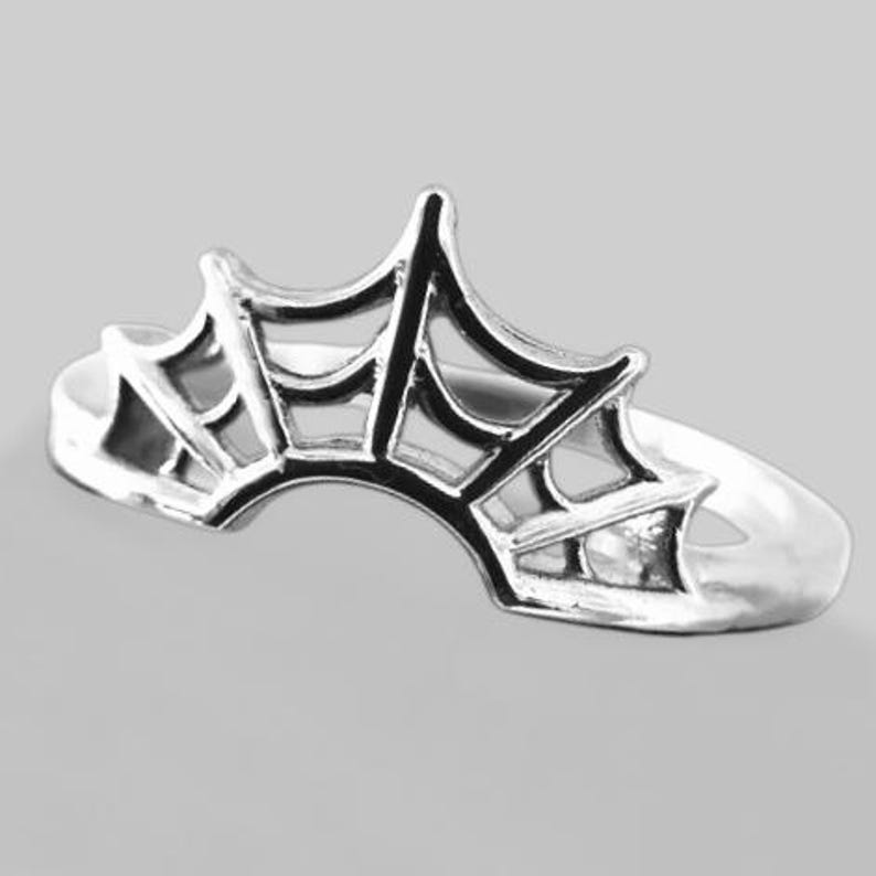 Arched Web Ring, Spider Web Ring, Minimalist Ring, Dainty Ring, Spider ...