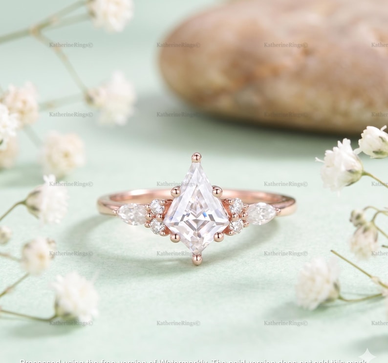 Kite Cut Moissanite Engagement Ring, Vintage Rose Gold Geometric ...