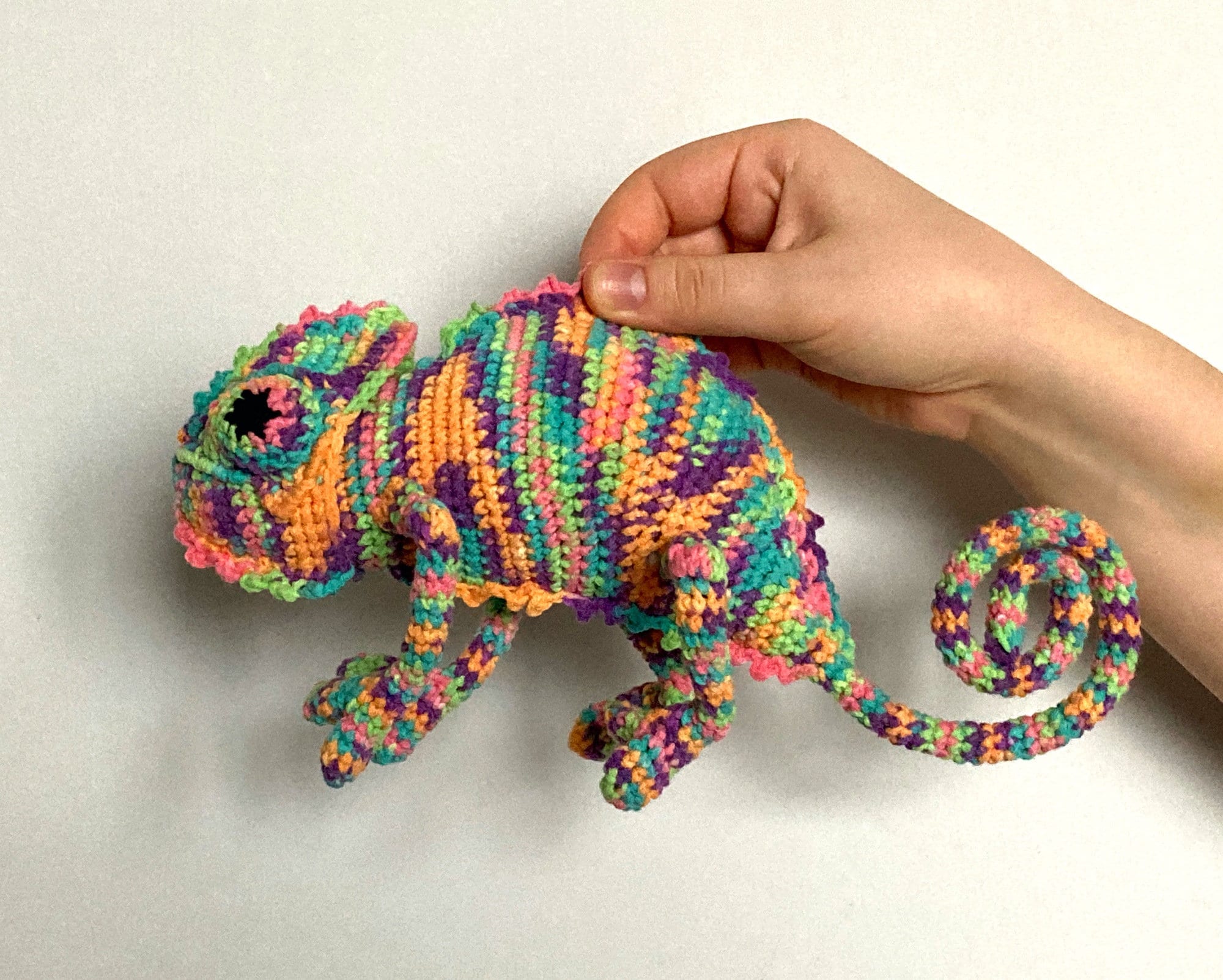 Crochet Rainbow Chameleon, Plush Reptile, Crochet Lizard Decor, Stuffed ...