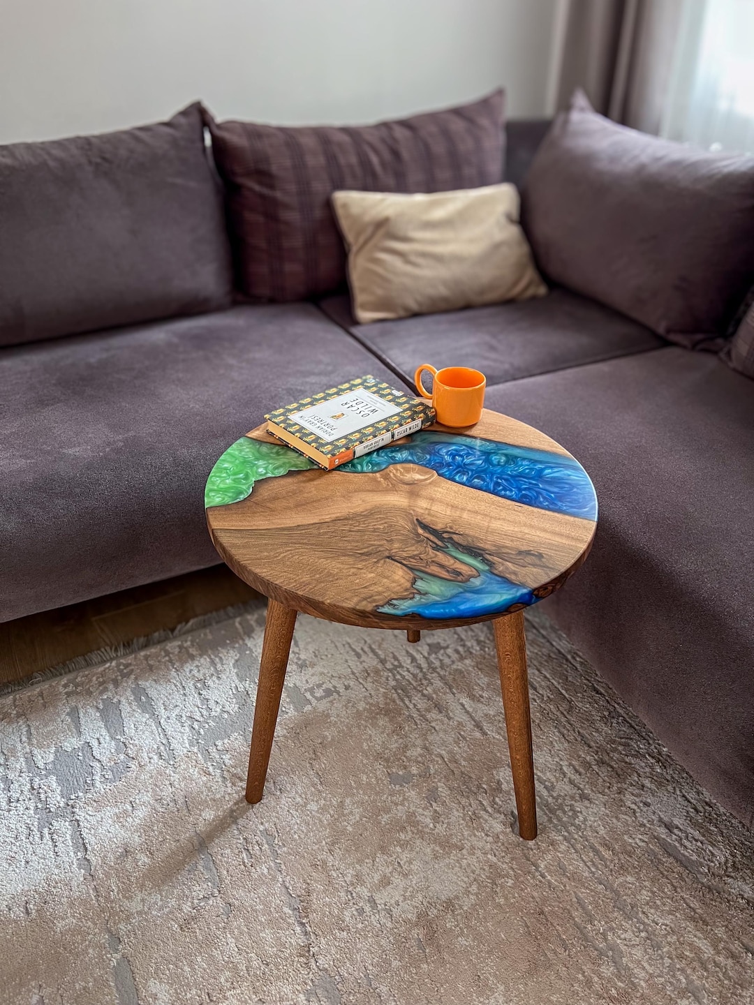 20 Inch Epoxy Resin River Coffee Table, Round Walnut Wood Side Table ...