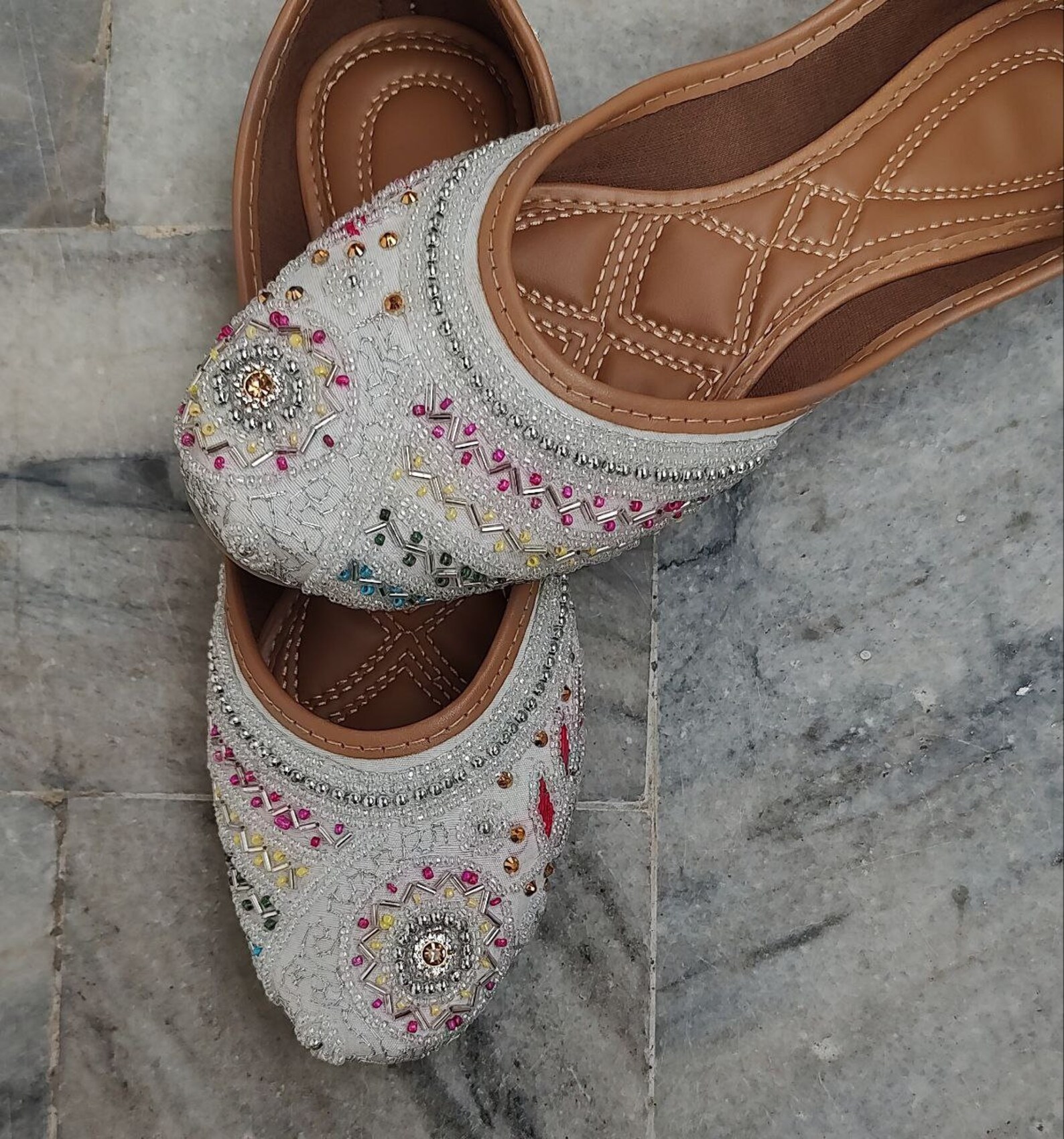 Women Khussa Embroidery Work Jutti, Punjabi Jutti, Punjabi Jutti ...