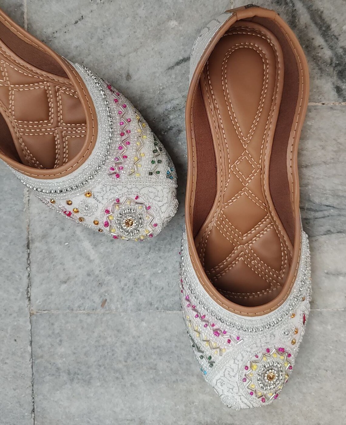 Women Khussa Embroidery Work Jutti, Punjabi Jutti, Punjabi Jutti ...