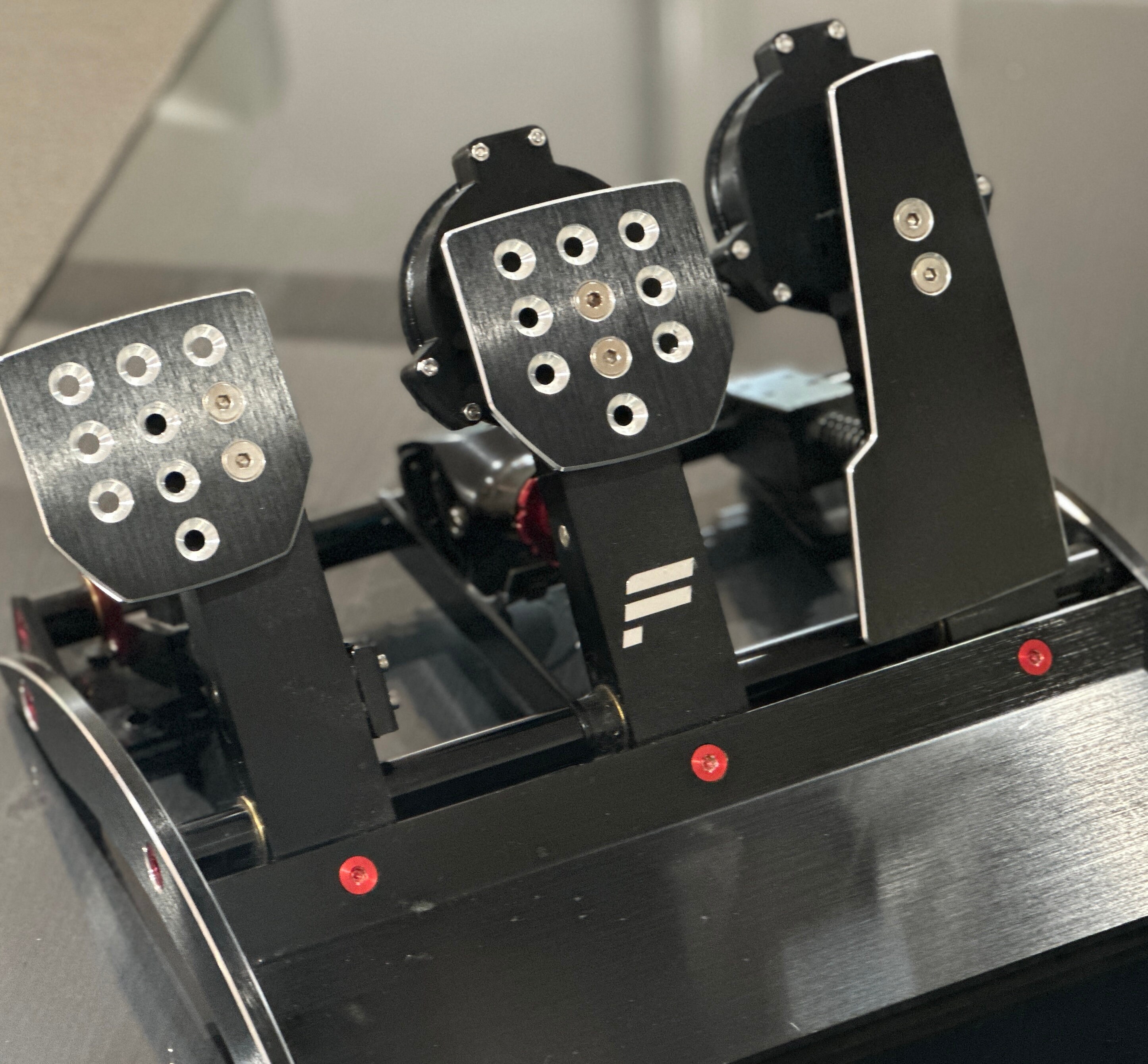 Fanatec Throttle Force Feedback Dayton TT25 Upgrade for Fanatec ...