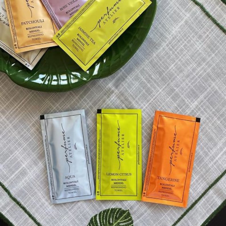 Perfumed Refreshing Towel, Wet Wipes, Hand Wipes, Scented Wipes, Nine ...
