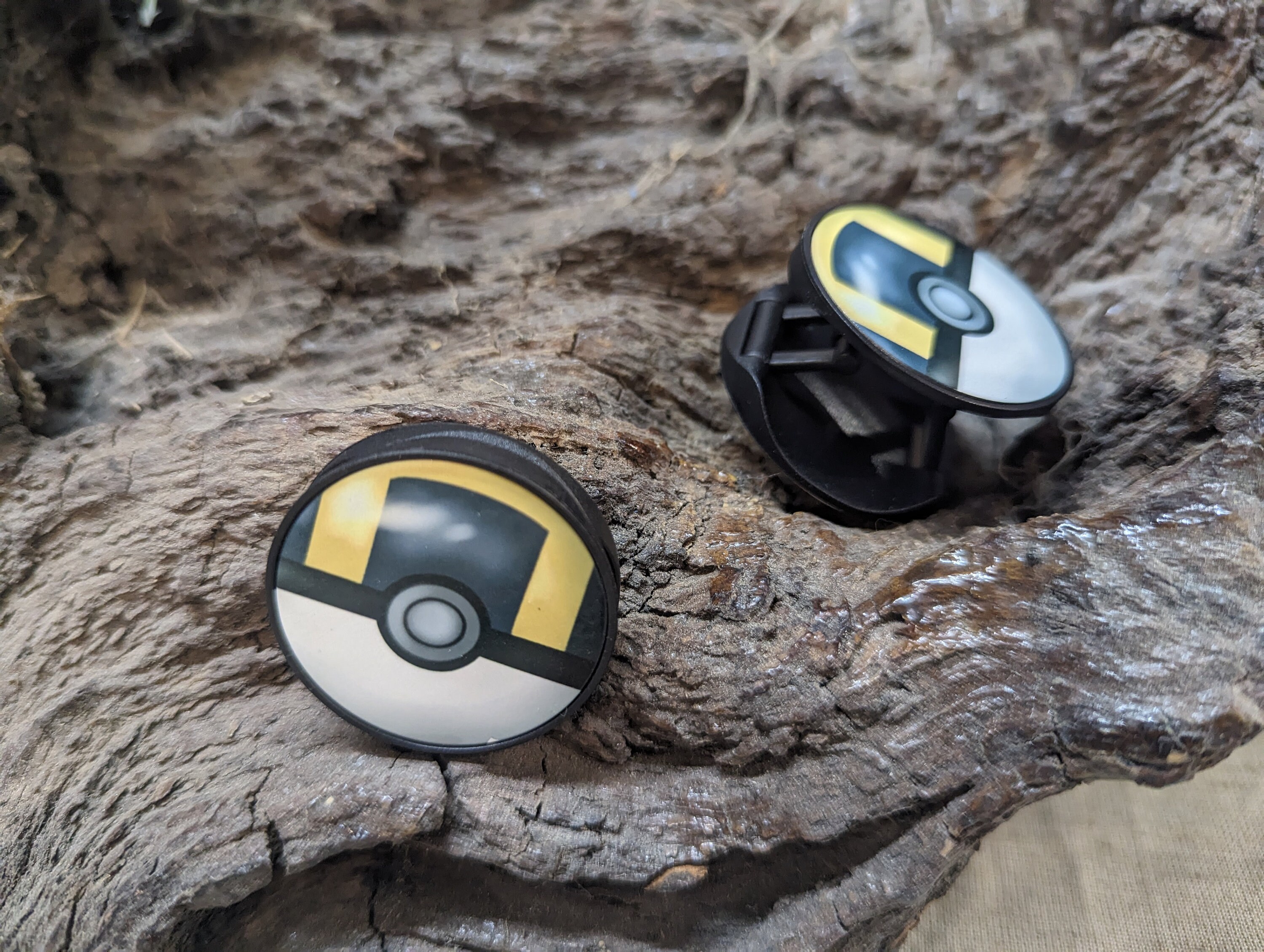 Phone/tablet Grip Pokeball Designs - Etsy UK