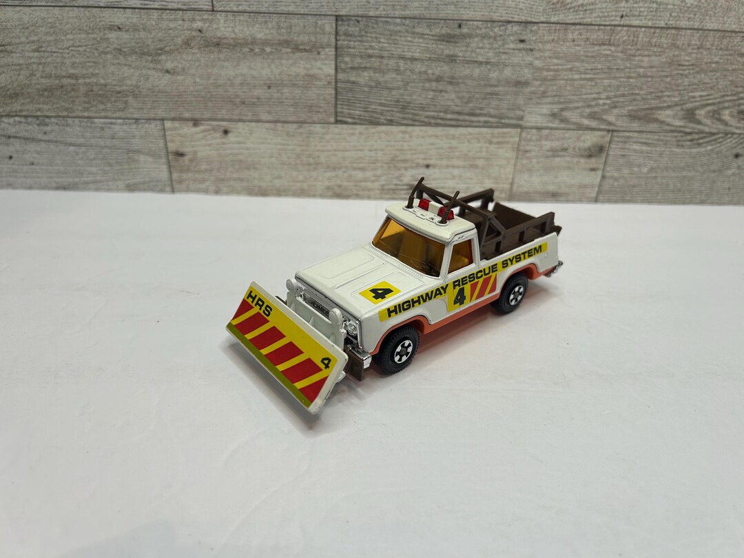 Vintage Matchbox Superkings White/ Orange’ ‘1978 Plymouth Trail Duster ...