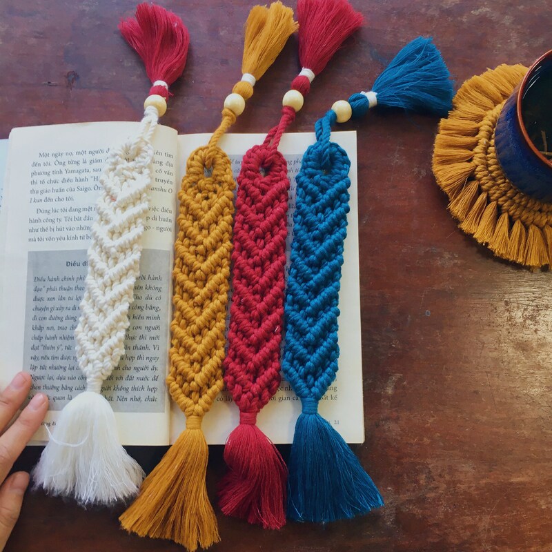 Macrame Bookmarks - Etsy