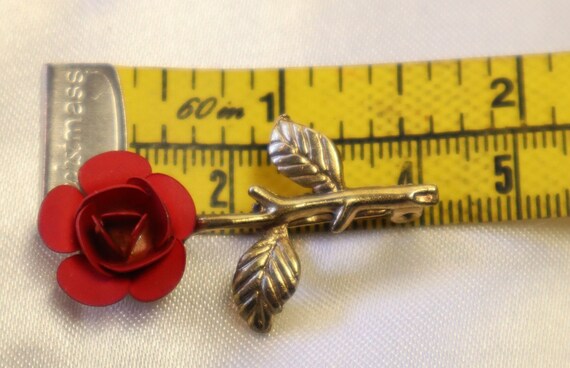 1960s Vintage Red Rose Brooch Pin - Gem
