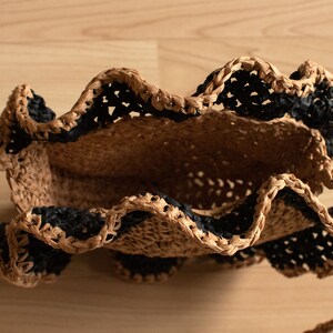 Raffia Summer Round Bag Crochet Pattern, Raffia Smart Casual Bali Bag ...