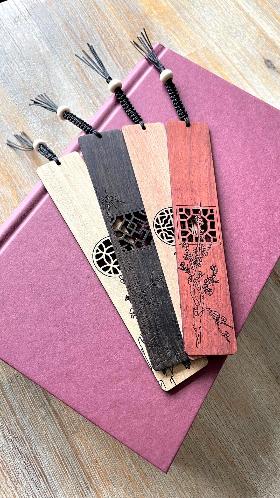 Wooden Bookmark With Macramé Pendant, Laser Cut, Gift for Bookworm - Etsy