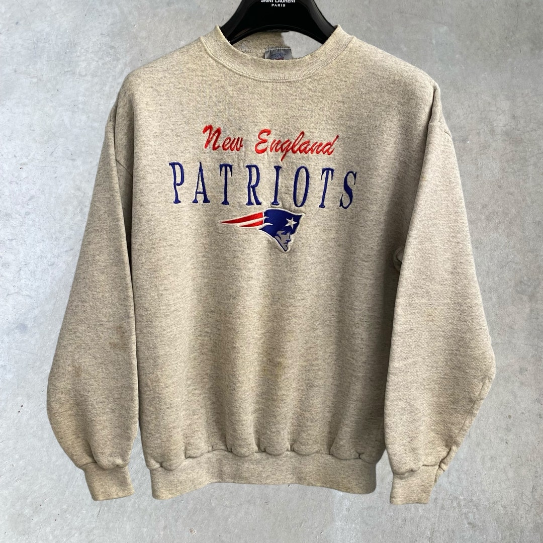 Vintage 90s New England Patriots Embroidered Crew Neck Sweater Size ...