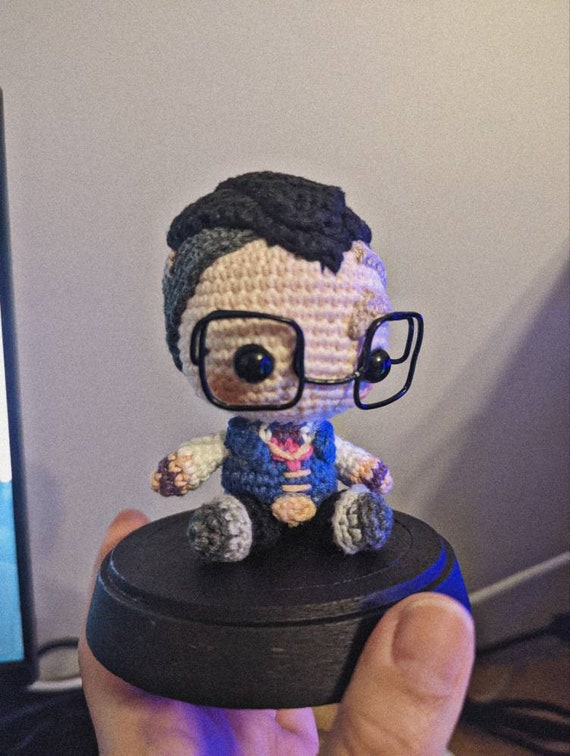 Valorant Chamber Crochet Buddy - Etsy