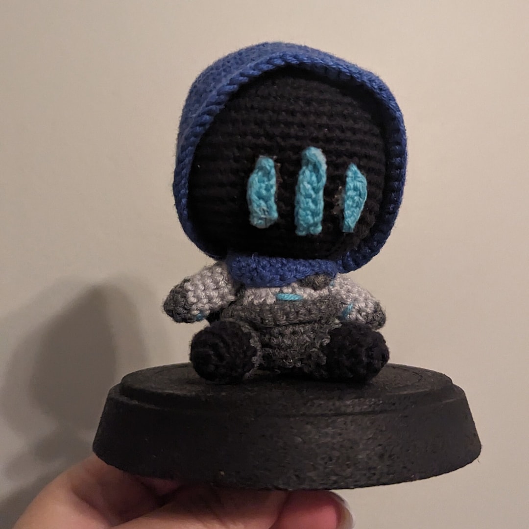 Valorant Omen - Crochet Buddy - Etsy