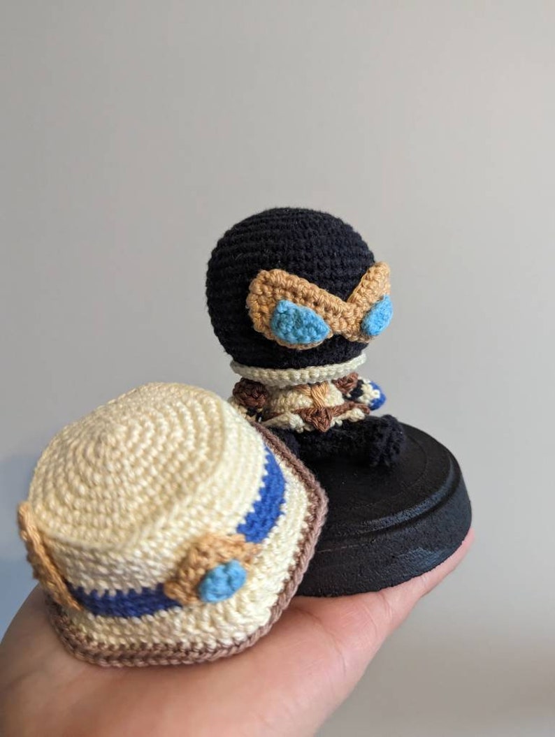 Valorant Cypher - Crochet Buddy - Etsy