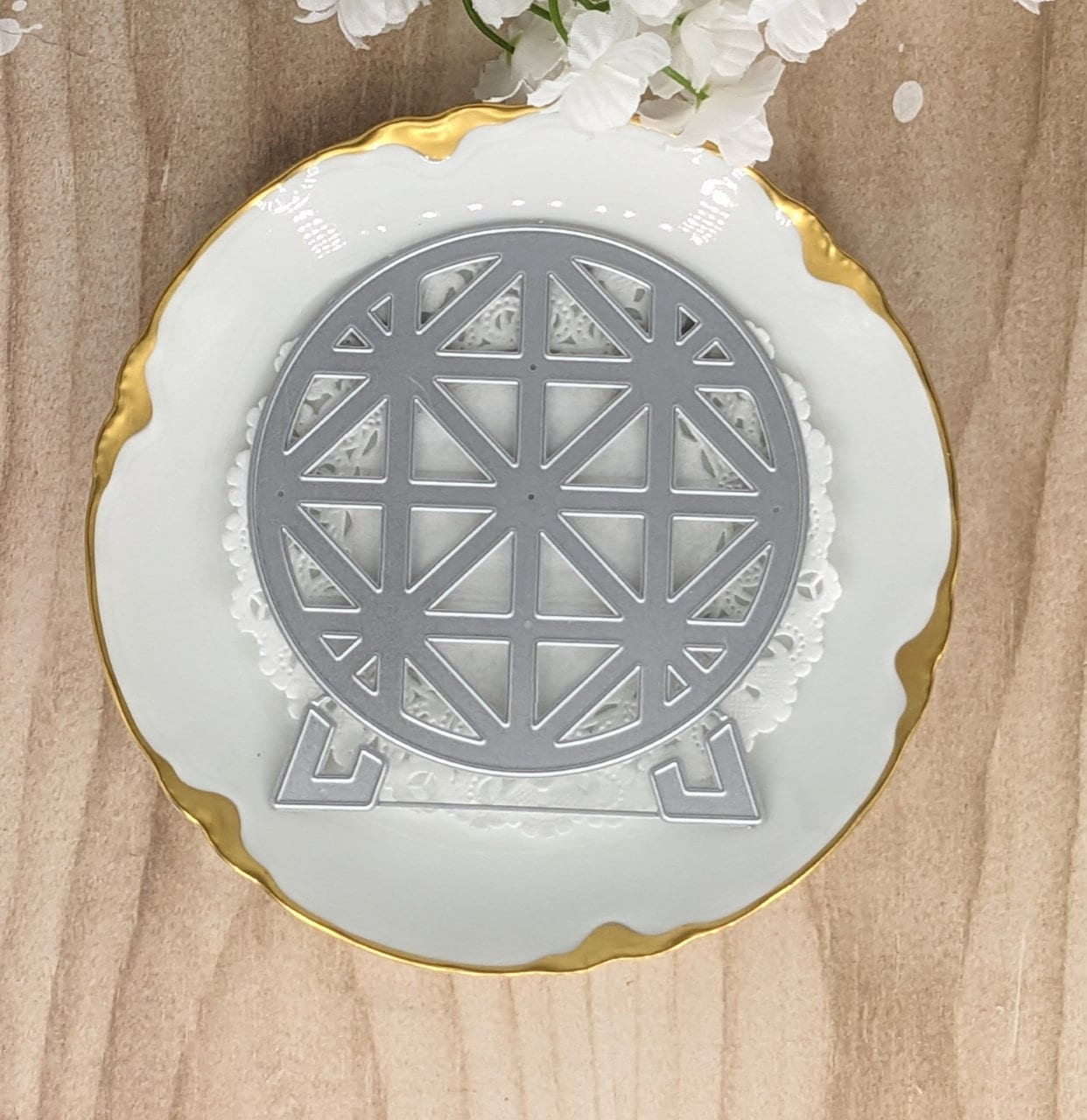 EPCOT SPACESHIP exclusive Earth Metal Cutting Dies / for - Etsy