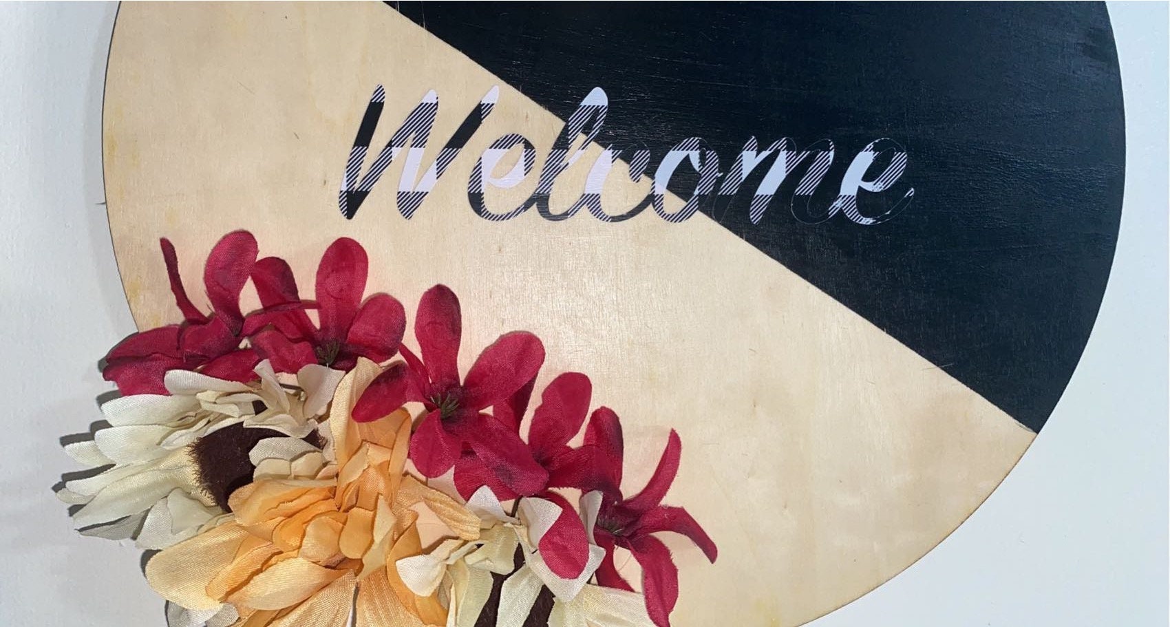 Circle Welcome Signs - Etsy