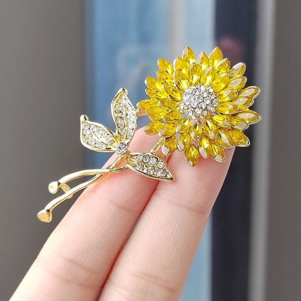 Sunflower Brooch - Etsy