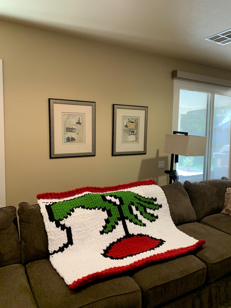Grinch Hand Knit Chunky Throw Blanket - Etsy