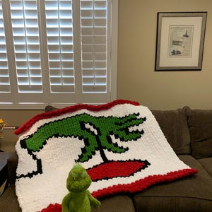 Grinch Hand Knit Chunky Throw Blanket - Etsy