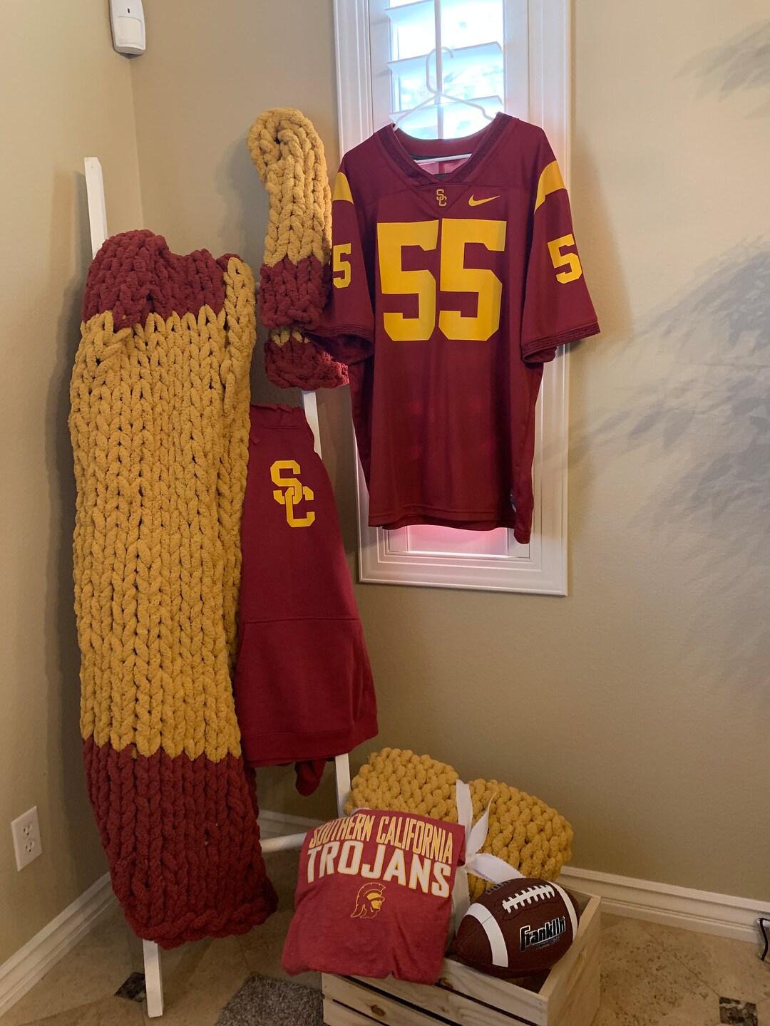 Chunky Knit Large Blanket USC Team Colors - Etsy