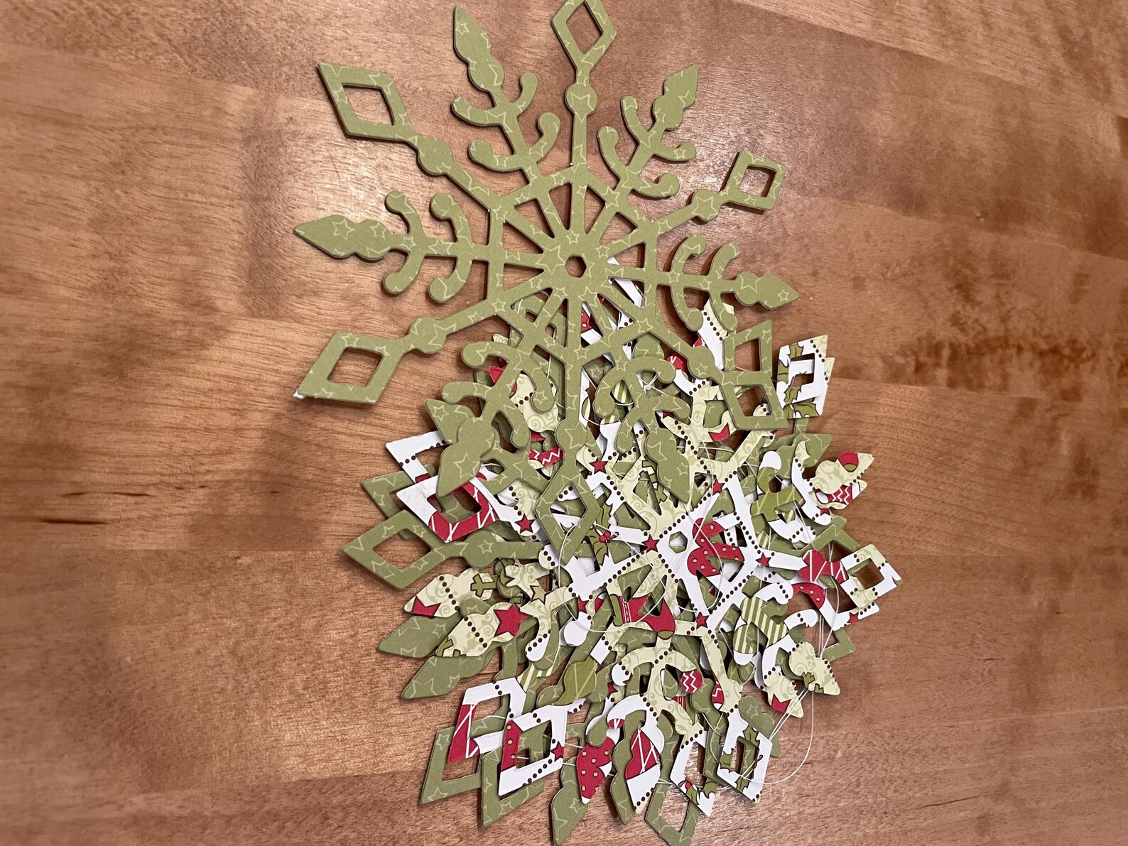 Ice Crystal Garland Made of Cardboard - Etsy