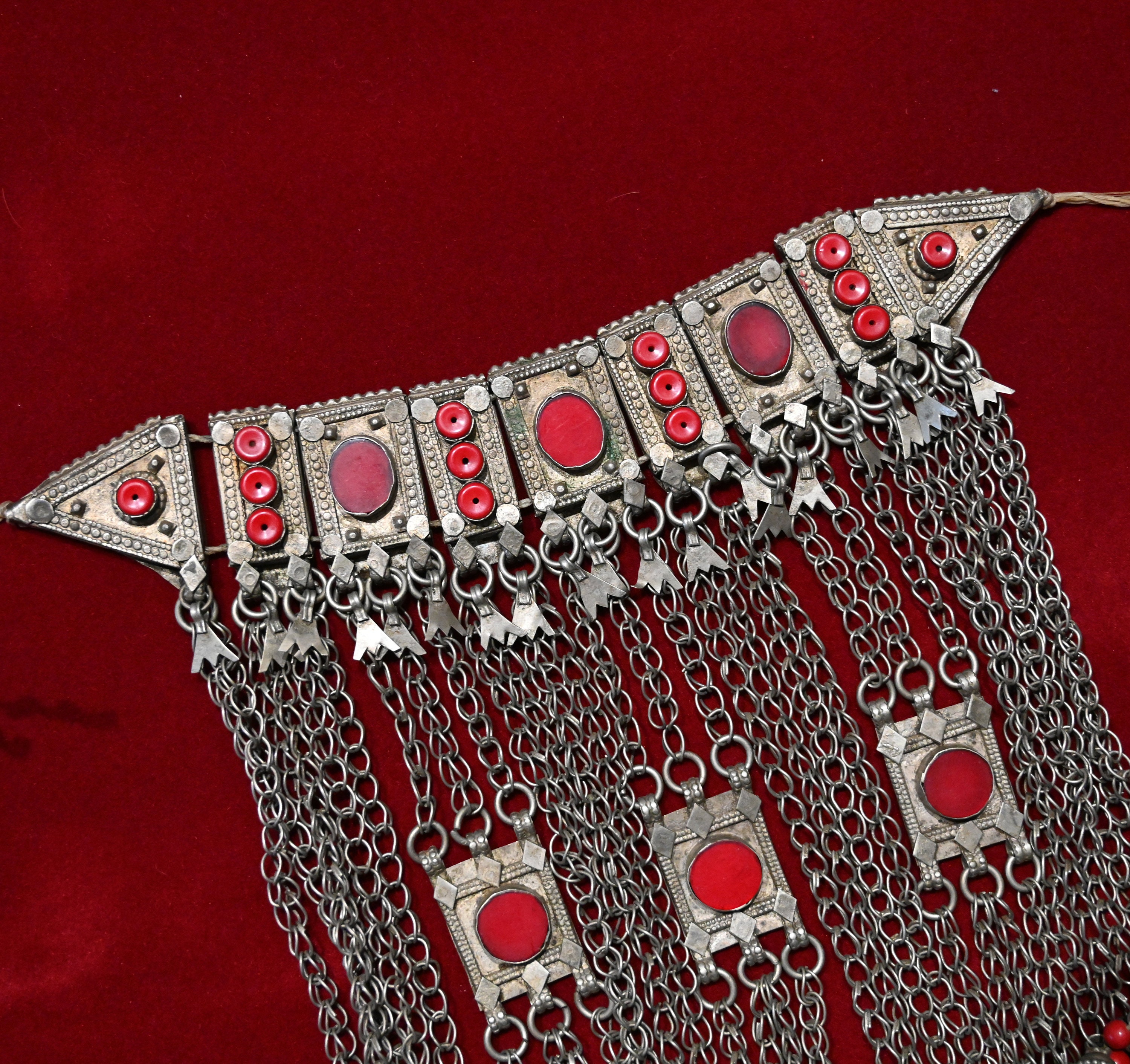 Vintage Middle Eastern Yemeni And/or Saudi Arabian Bedouin Necklace ...
