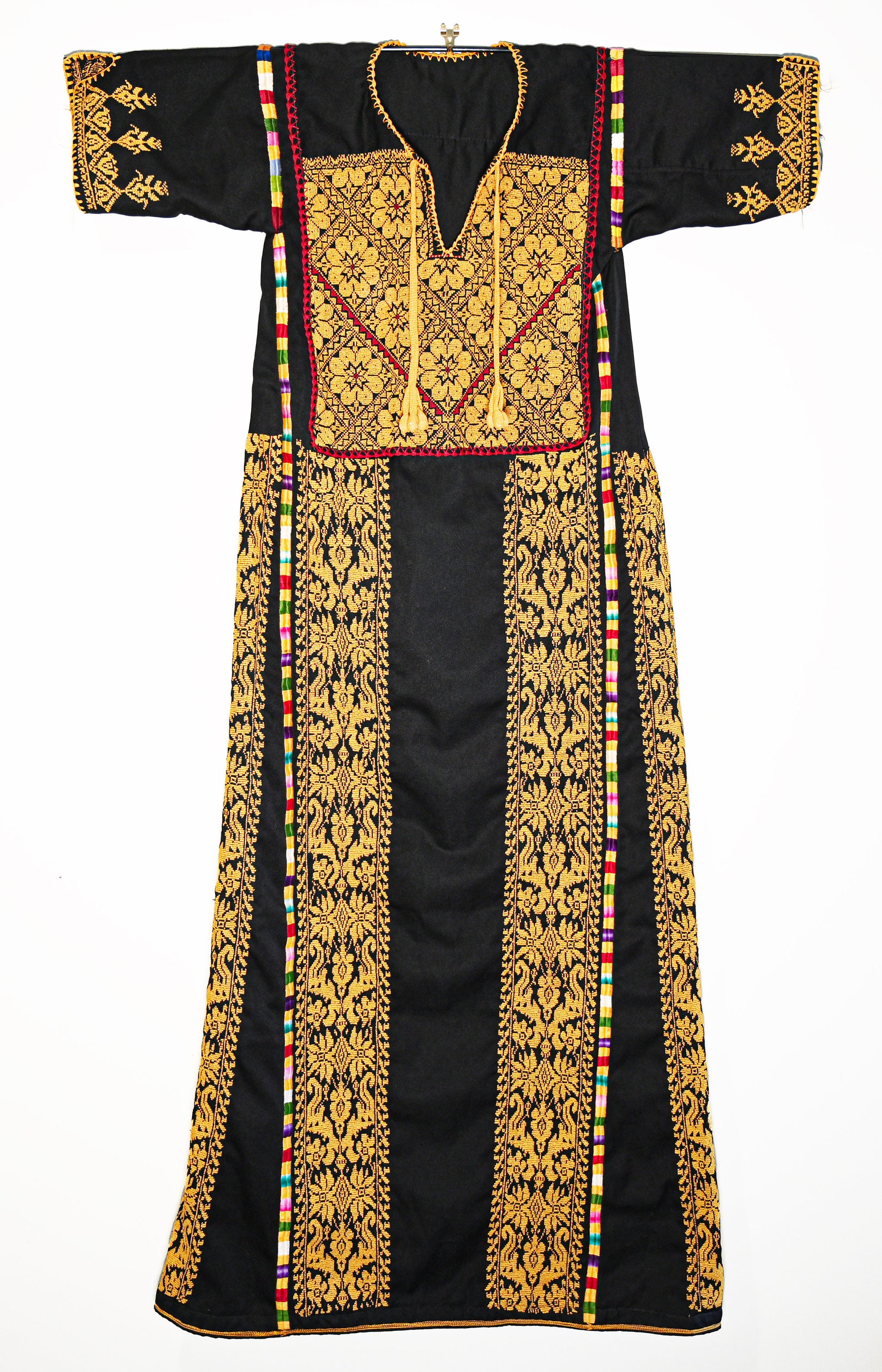 Vintage Traditional Middle Eastern Palestinian Bedouin Thawb / Thobe ...