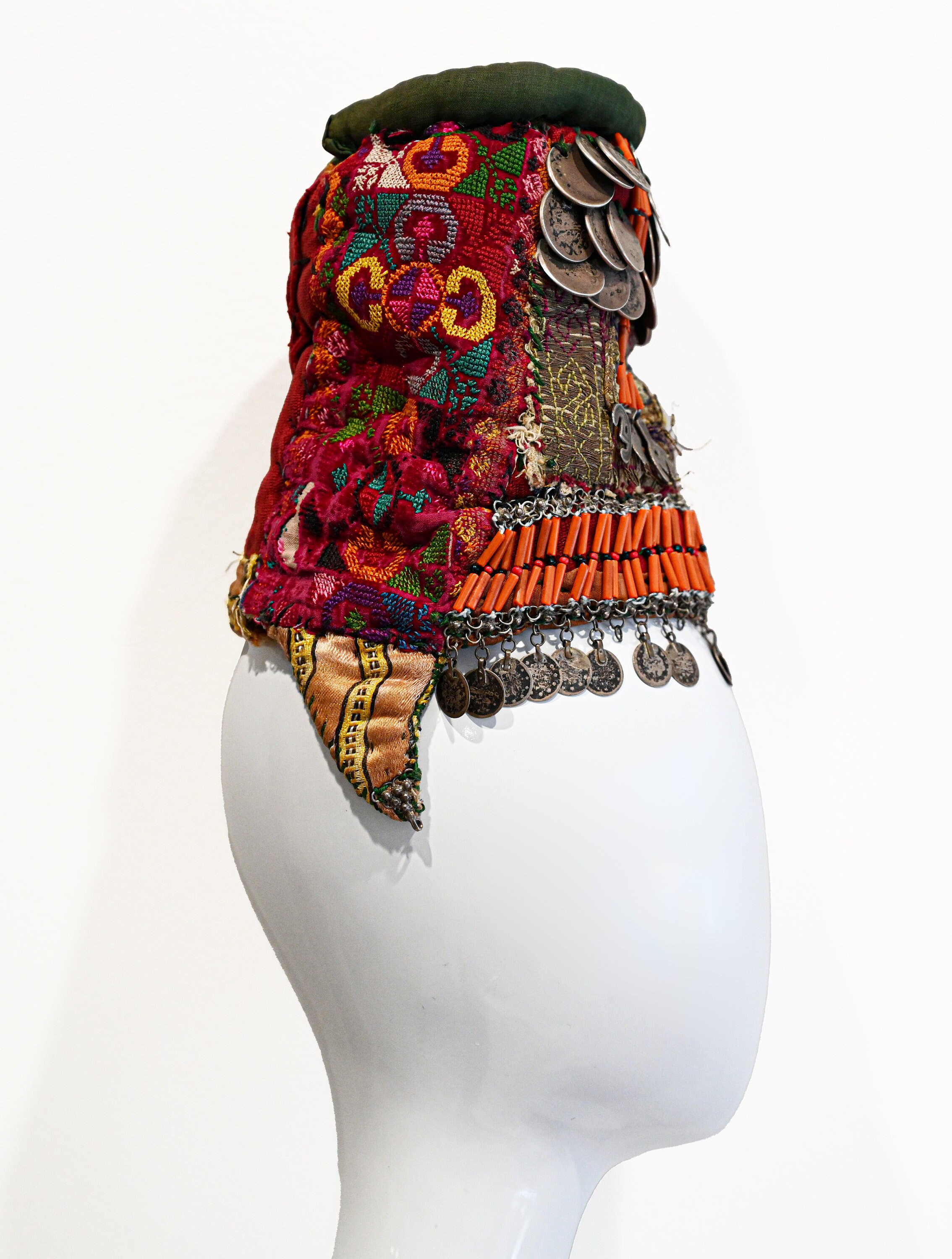 Middle Eastern Palestinian Shatweh Headdress With Silver Metal Islamic ...