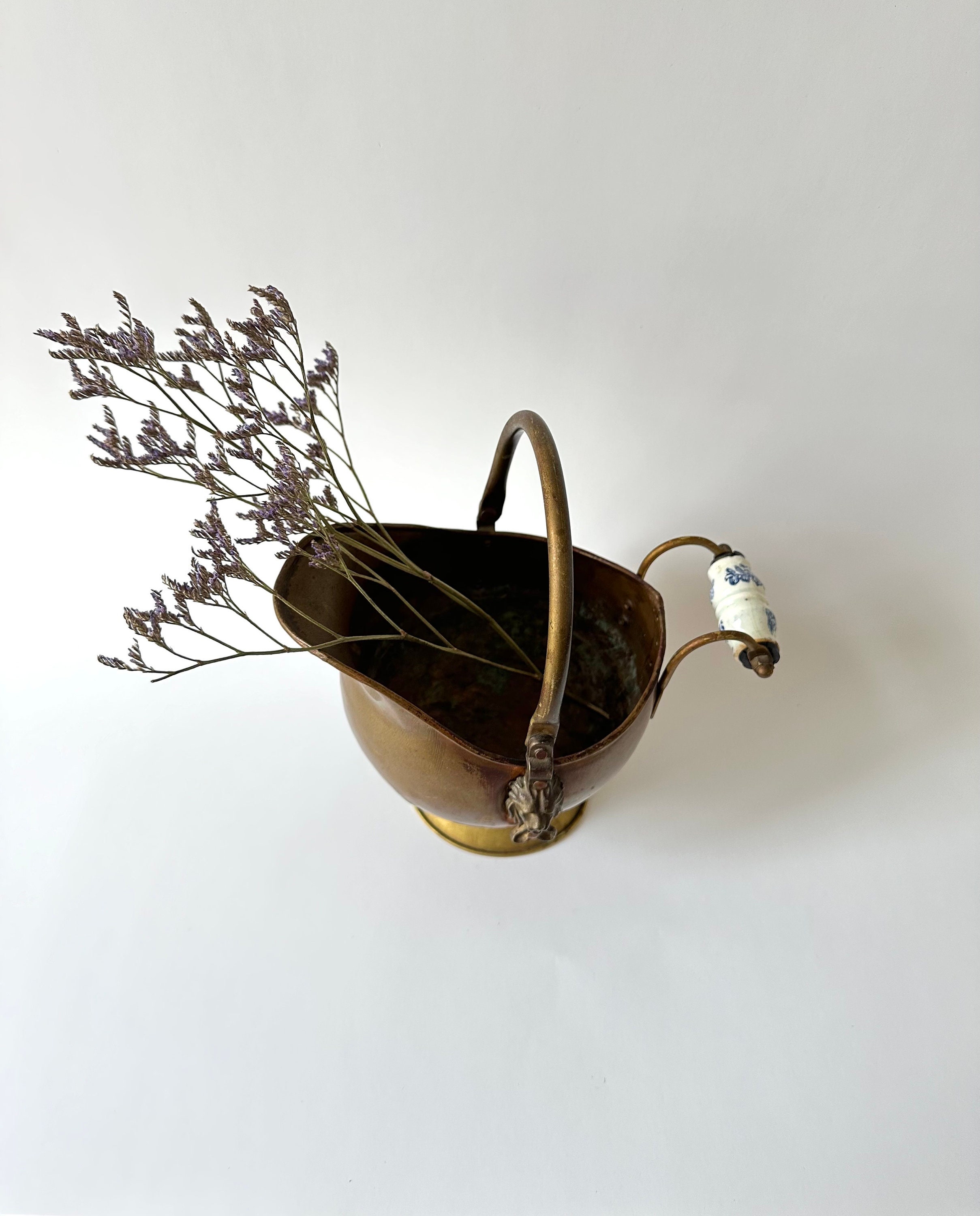 Mini Brass Coal Scuttle With Delft Blue Porcelain Handle | Air Plant ...