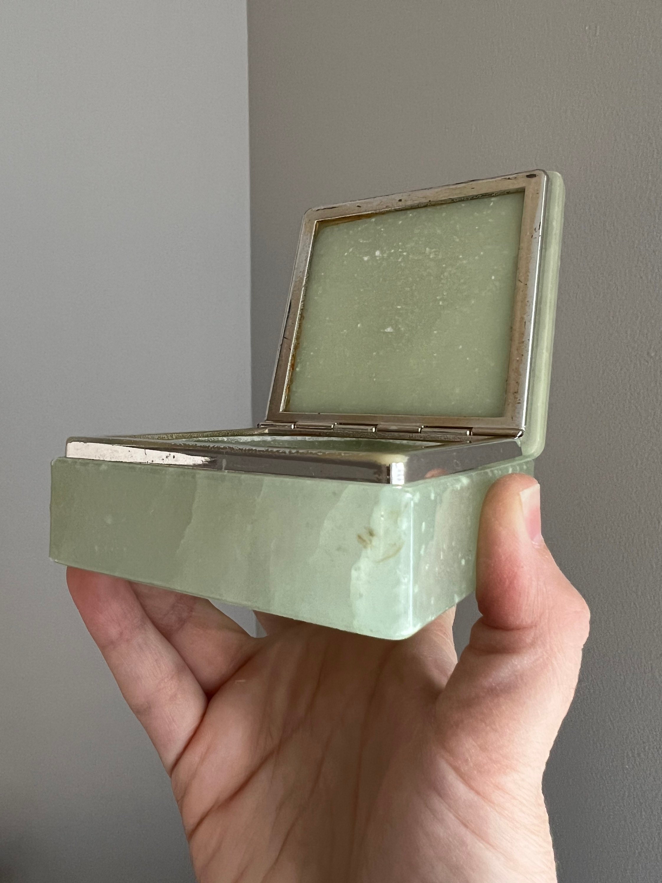 Vintage Italian Mint Alabaster Powder Box Floral Pattern Alabaster Box ...