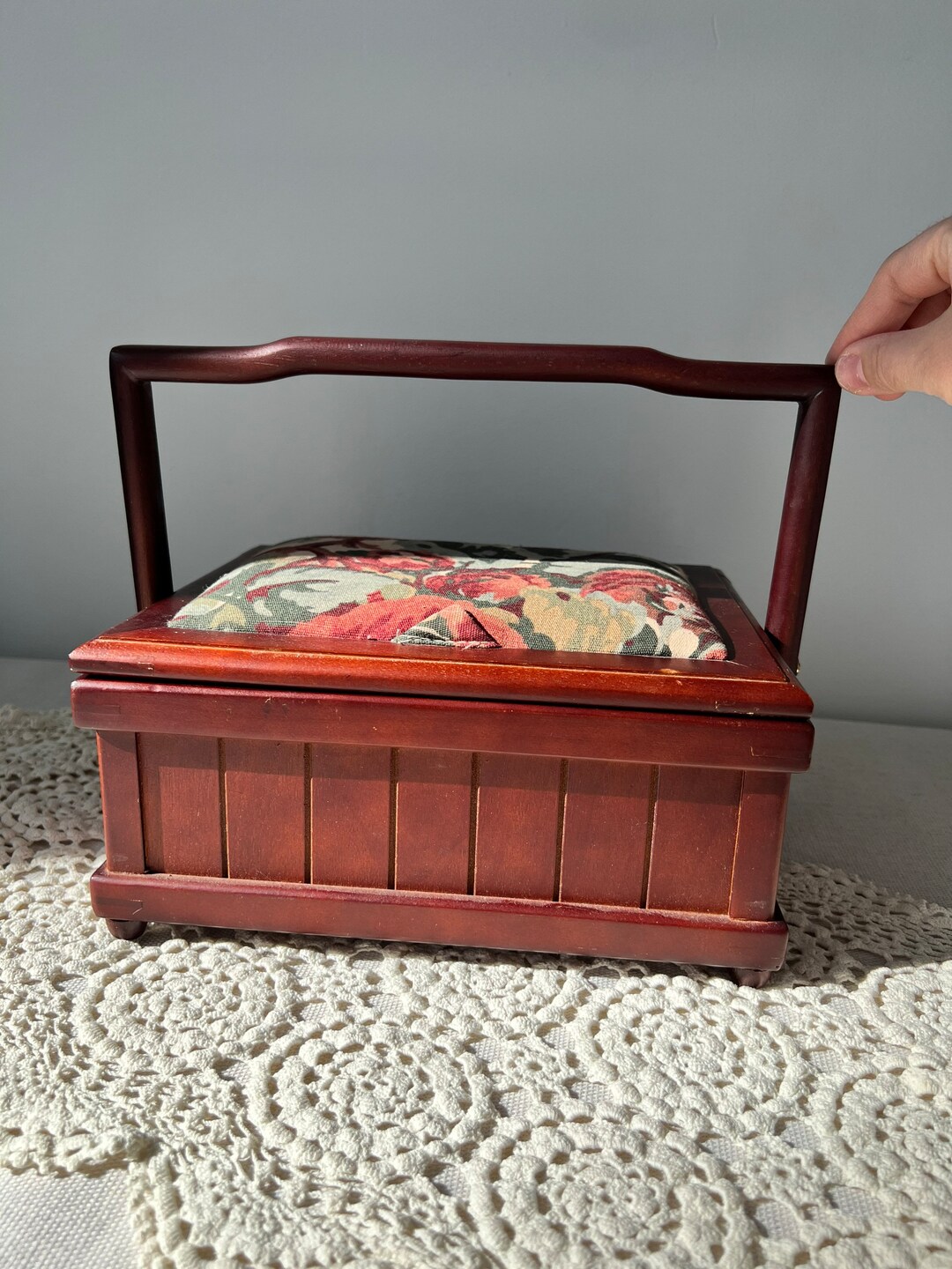 Vintage Sewing Box | Wood Sewing Box Handled Padded Cushioned ...
