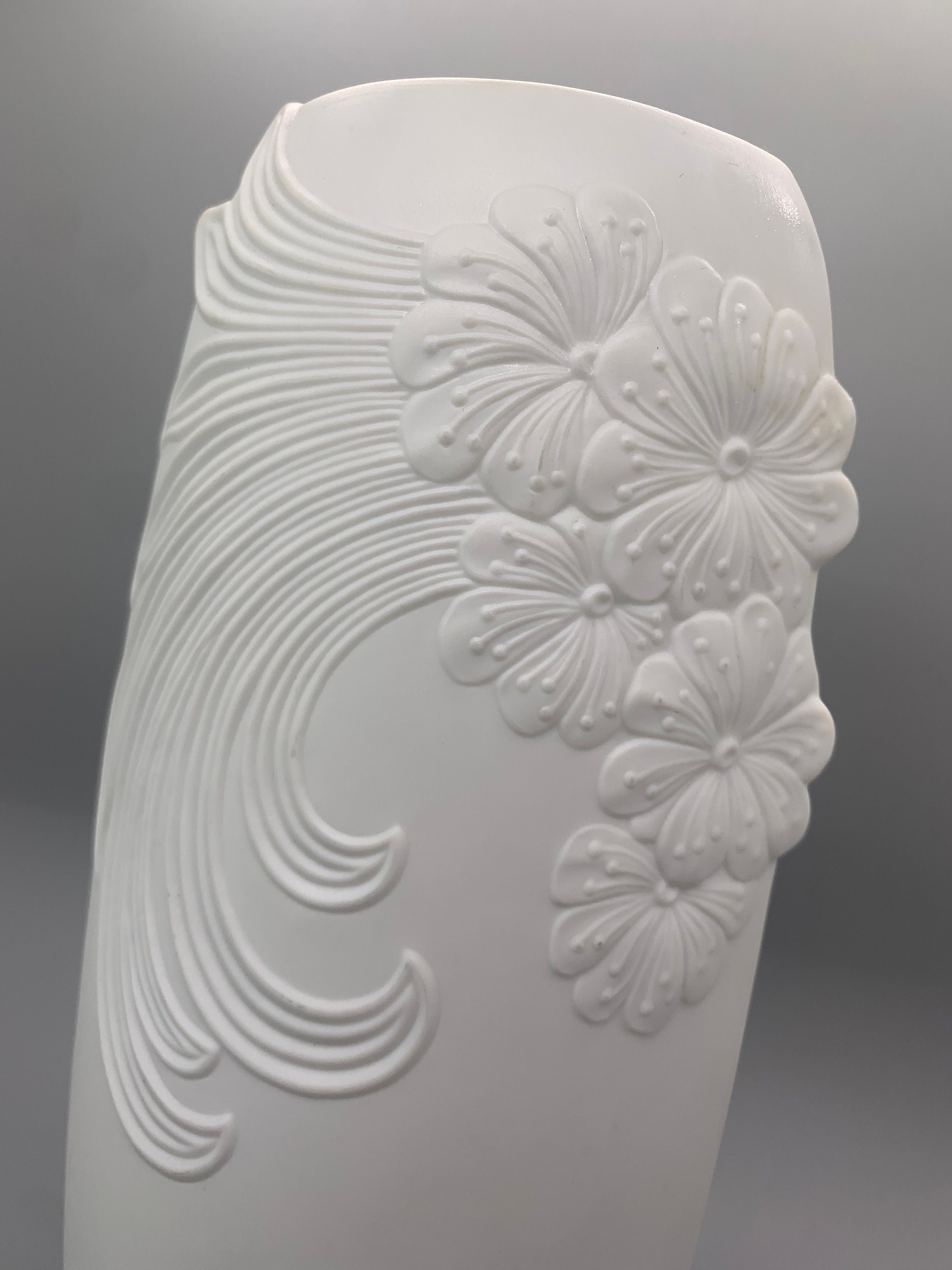 Vintage White Floral Kaiser Vase - Etsy