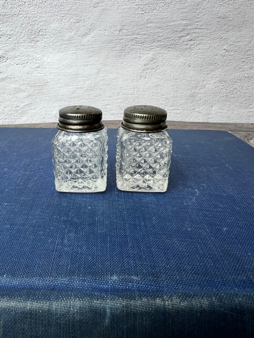 Vintage Small Glass Salt and Pepper Shakers - Etsy