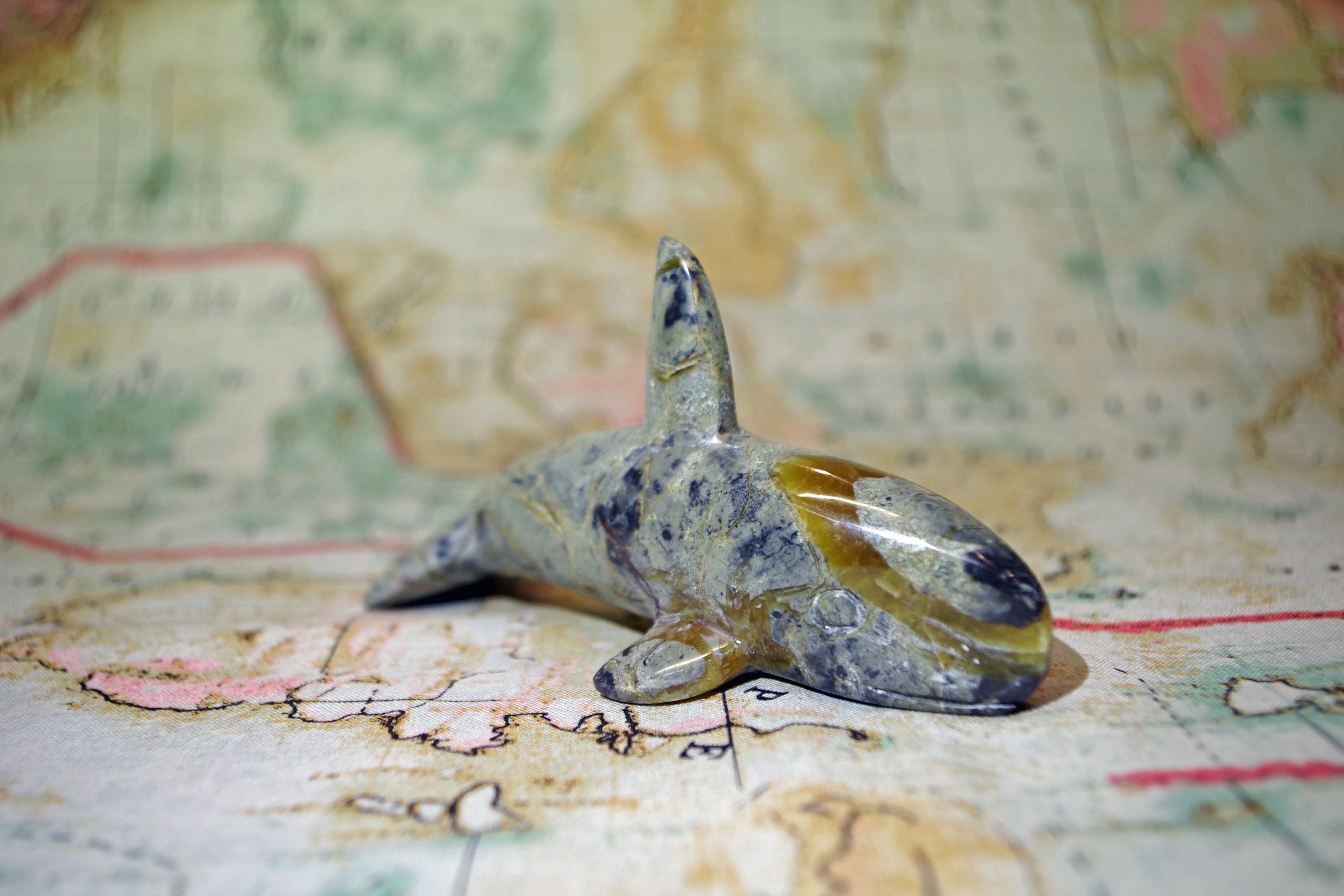 Septarian Stone Orca Killer Whale Custom Hand Crafted Carving Unique 2. ...