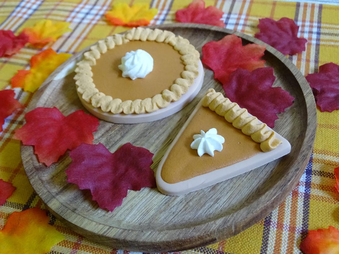 Fake Pumpkin Pie Cookies | Fake Fall Cookies | Fake Fall Desserts ...