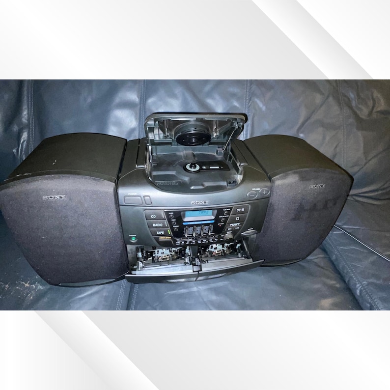 Vintage Sony Boombox CFD-ZW150: Cassette, Radio, Mega Bass (CD Player ...