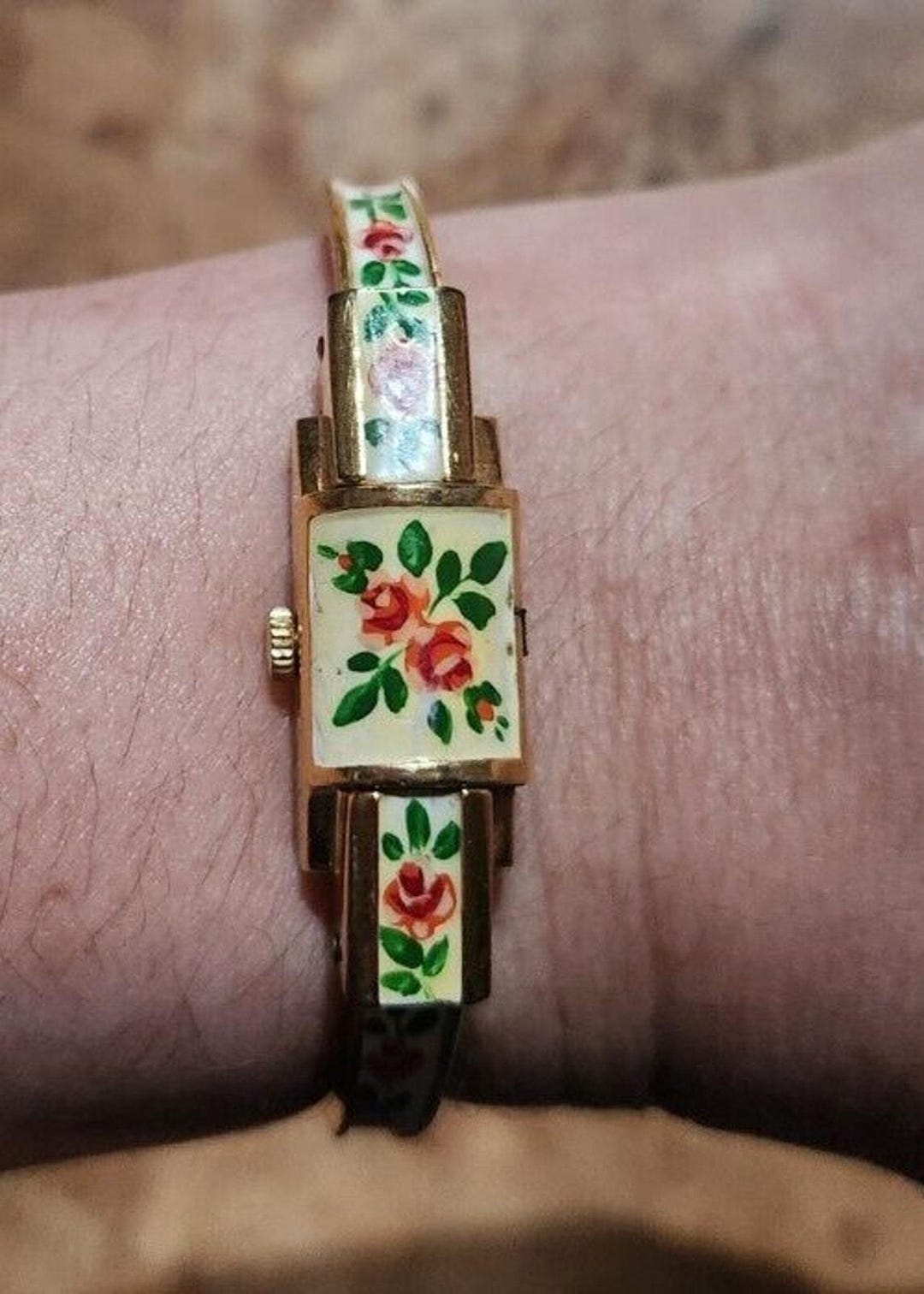 Vintage BWC SWISS Made Enameled off White Flower FLORAL Hidden Watch ...